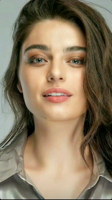 Turkish Celebs image